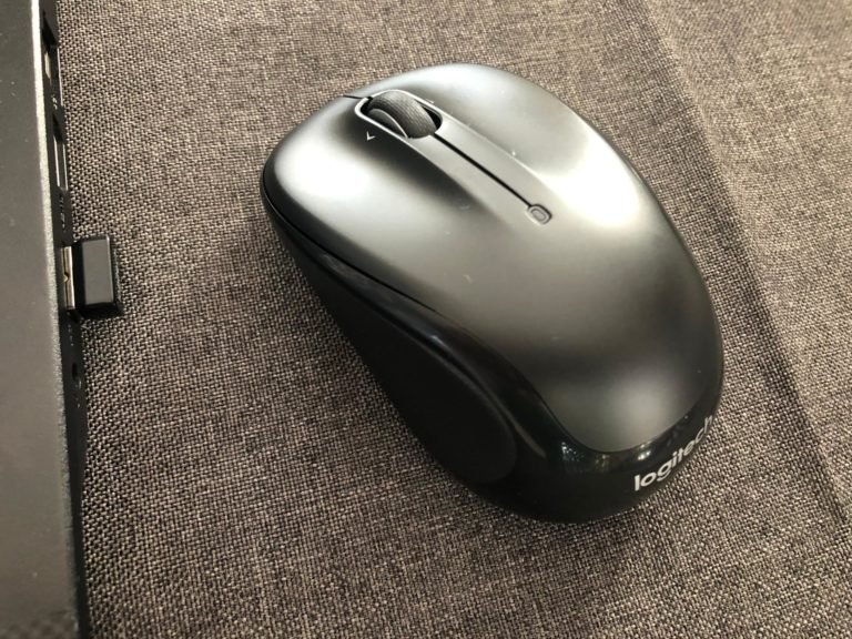 Logitech M325 vs Logitech M317 Mouse: Which to Buy? - Logitech M325 vs ...