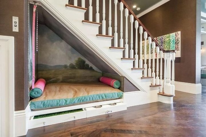 20 Tips and Creative Ideas to Optimize the Space Under the Stairs - 20 ...
