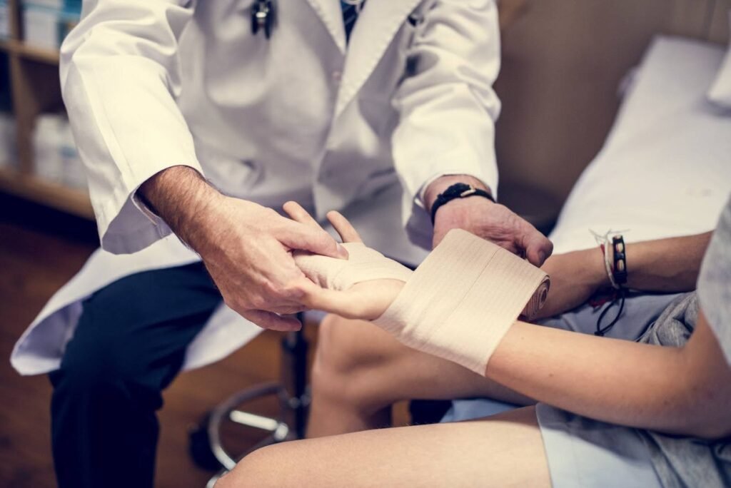 How to Deal With Urgent Health Issues: An Essential Guide - How to Deal ...